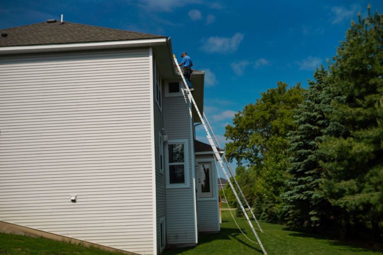 4 Reasons to Install Leaf Screens Today - Good to go gutters